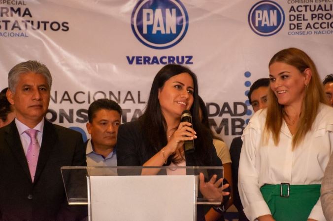 Blog Expediente MX | reconoce-cen-del-pan-a-enrique-cambranis-como ... Blog Expediente MX | reconoce-cen-del-pan-a-enrique-cambranis-como ...